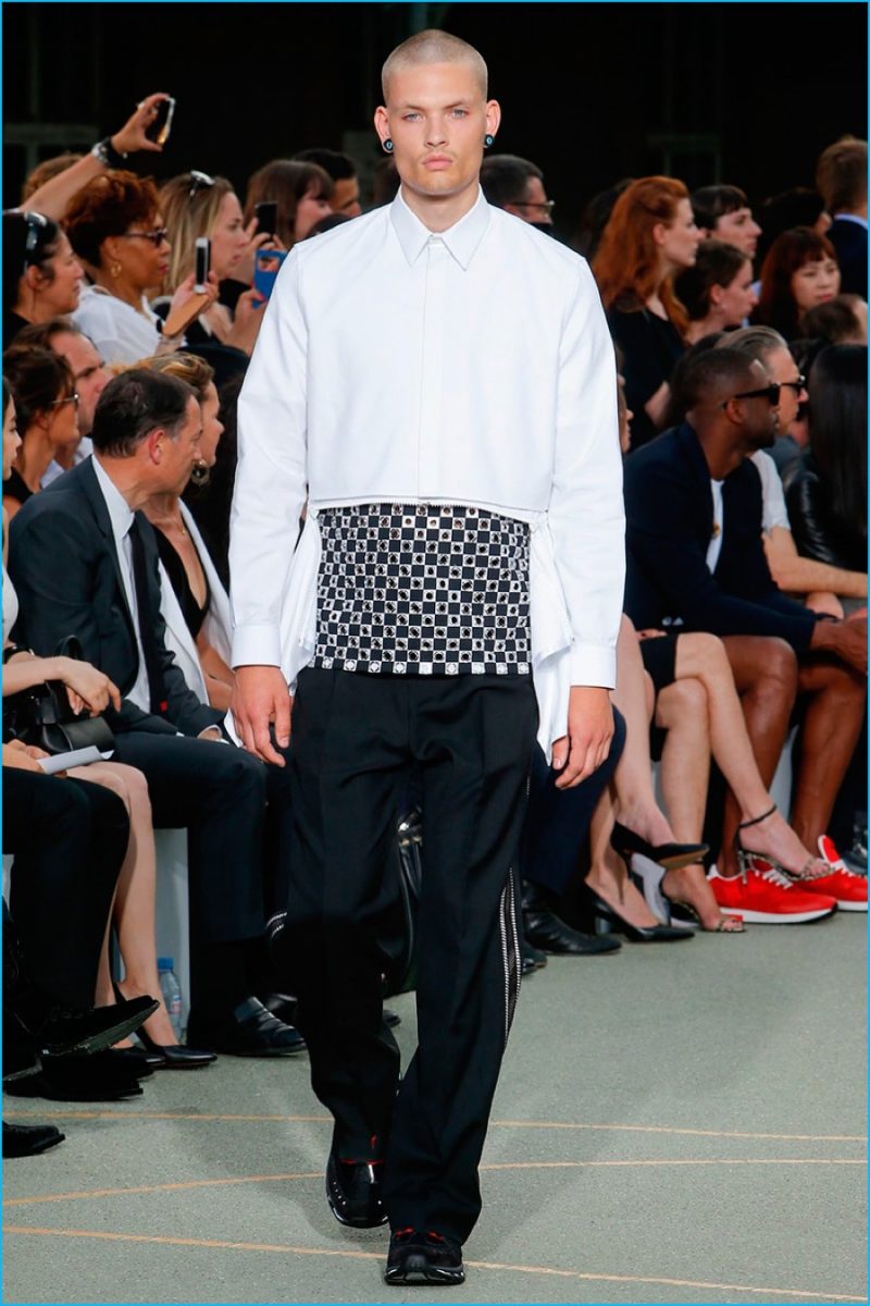 Givenchy 2017 Spring/Summer Men's Runway Collection