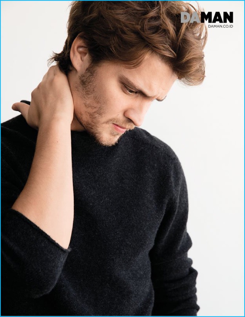 Luke Grimes Covers Da Man, Talks ‘The Magnificent Seven’ – The Fashionisto