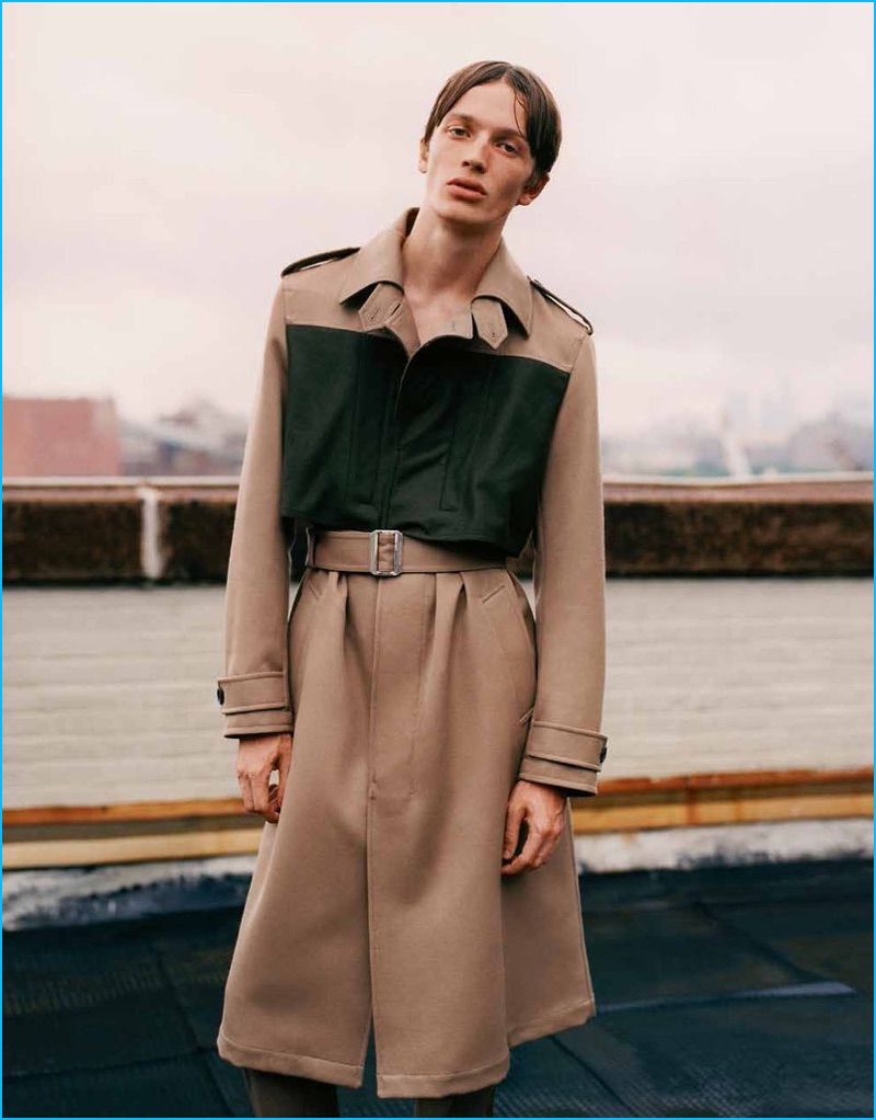 Bien de Altura: Lucas Satherley Wears Fall Styles for Icon El País ...