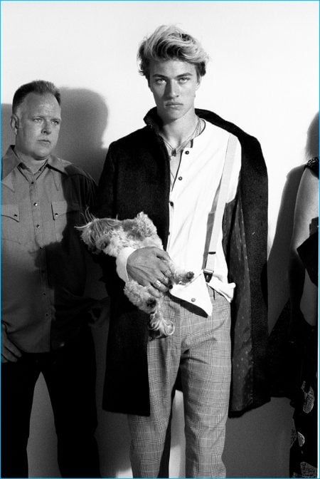 Lucky Blue Smith Poses with Family for Paper Magazine Shoot – The ...