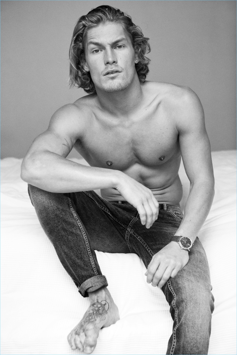 Wunderboy: Harry Goodwins Gets Intimate with Wonderland – The Fashionisto