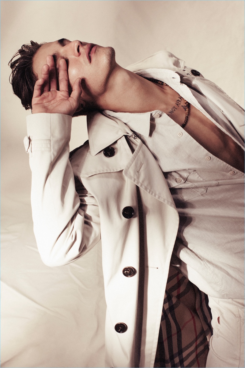 Jonathan Bellini Dons Neutral Fashions for GQ Brasil – The Fashionisto