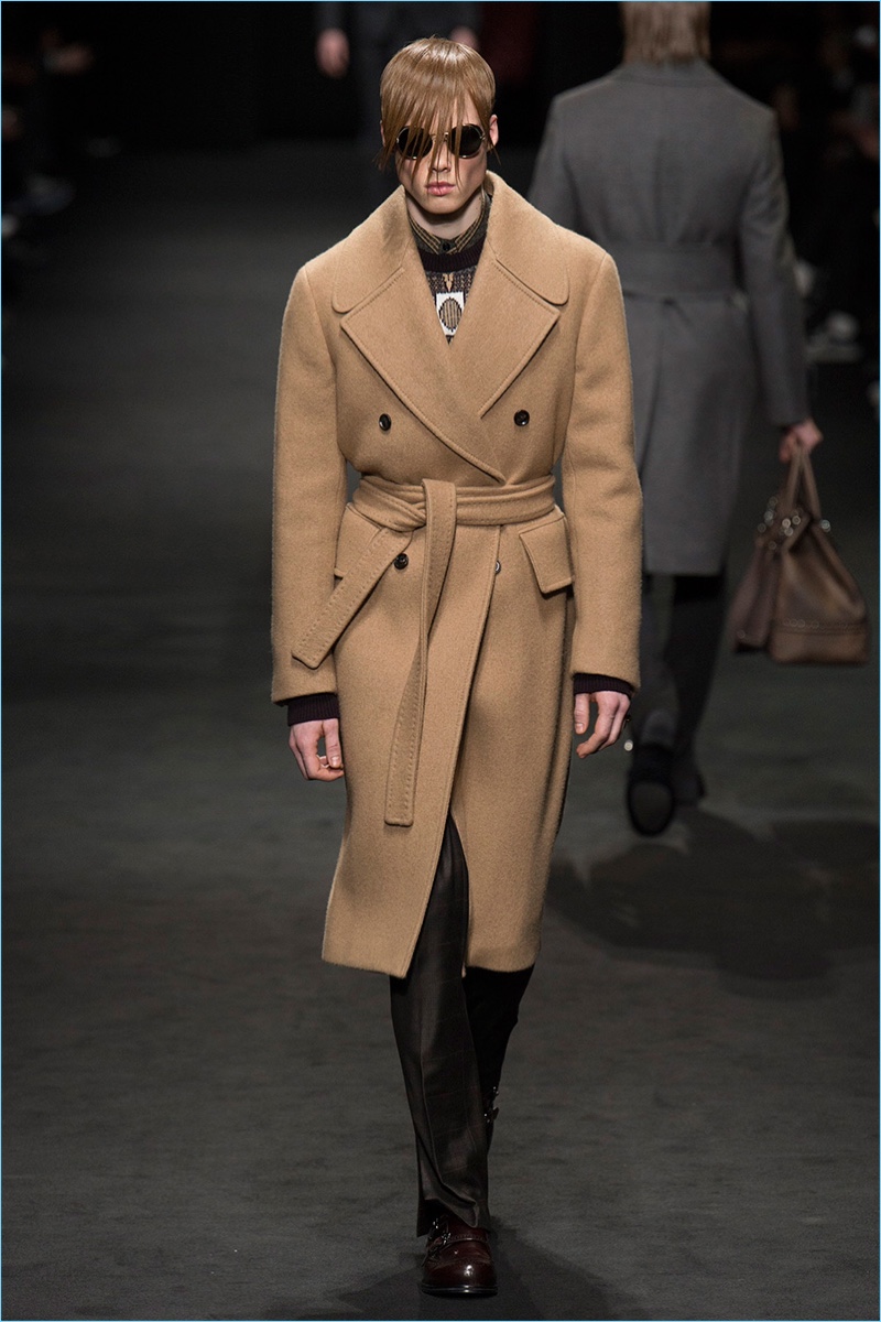 Versace Fall/Winter 2017 Men's Collection