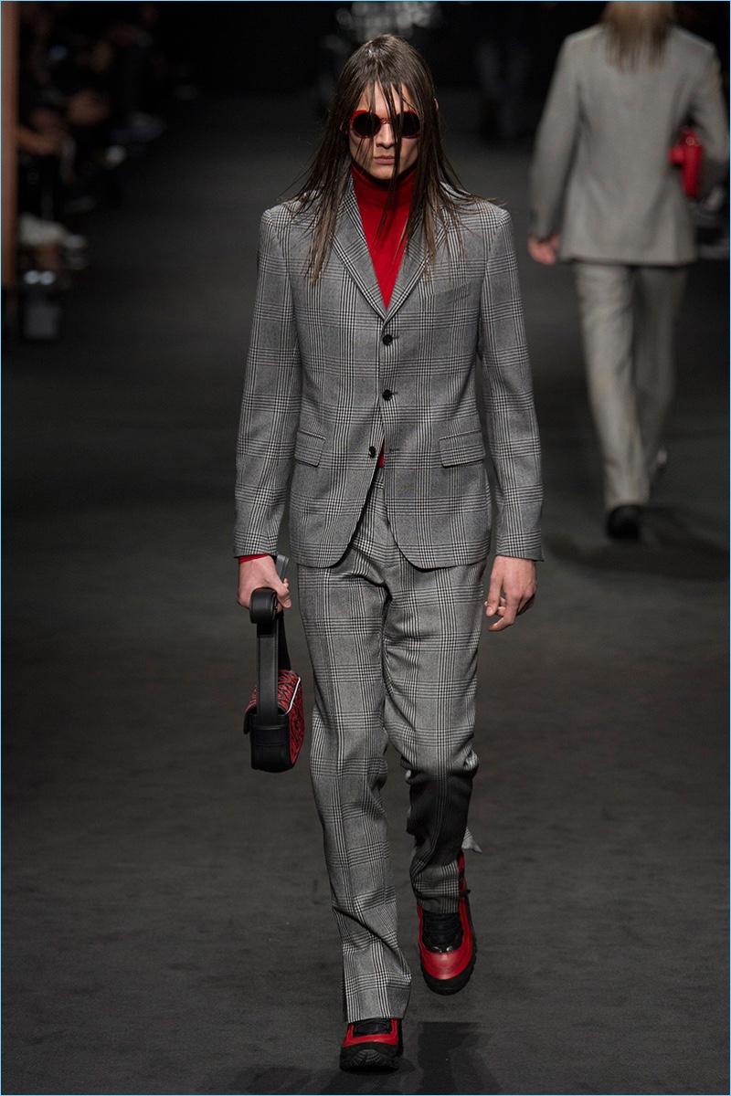 Versace Fall/Winter 2017 Men's Collection