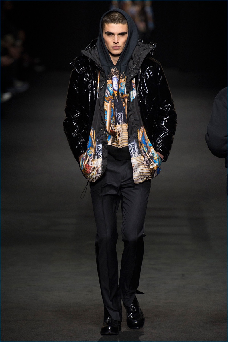 Versace Fall/Winter 2017 Men's Collection