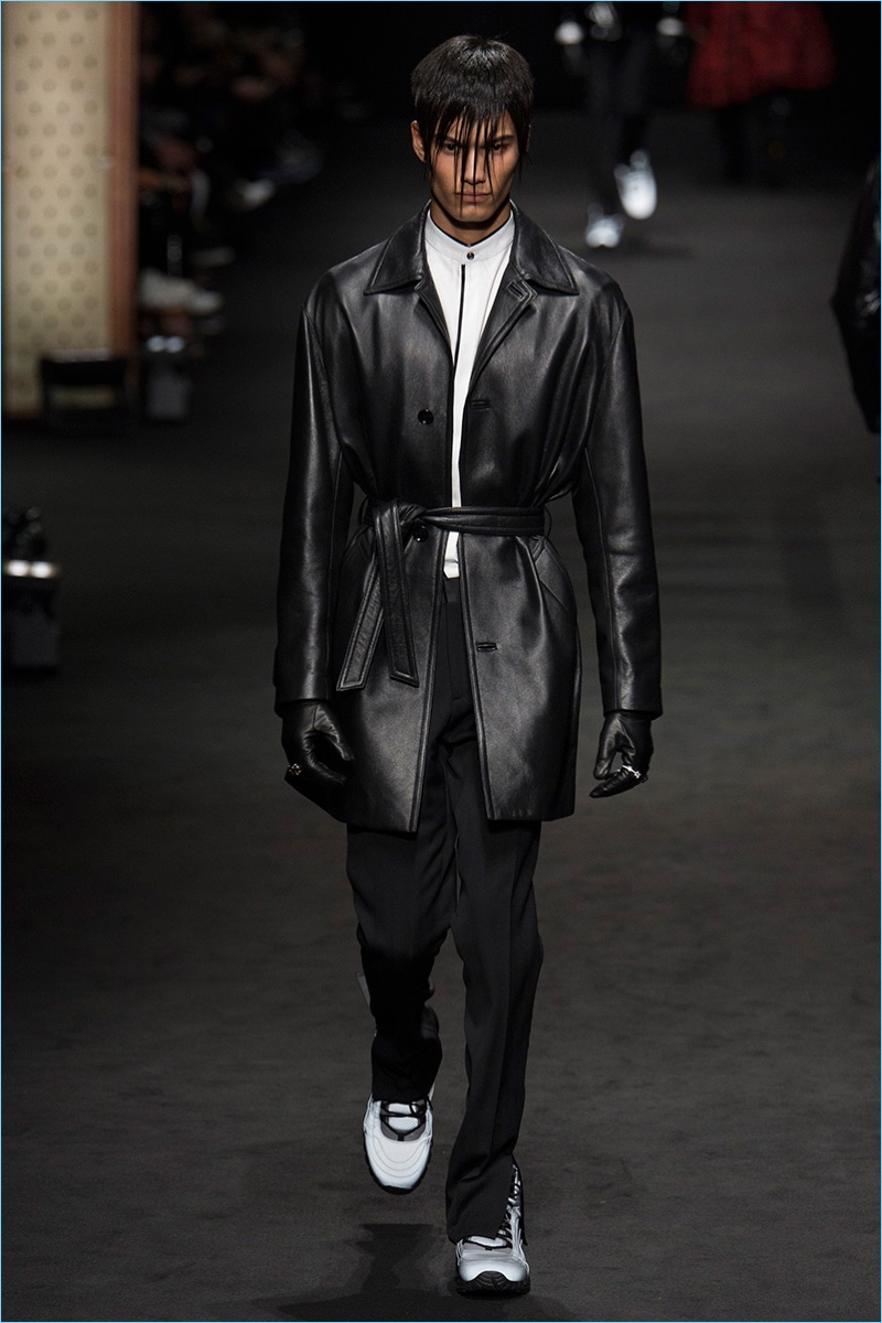 Versace Fall/Winter 2017 Men's Collection