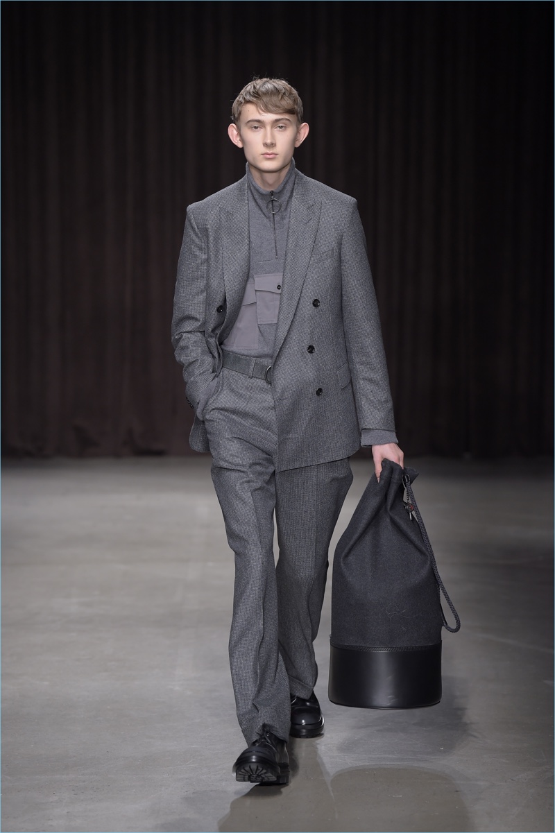 BOSS Hugo Boss Fall/Winter 2017 Men's Collection