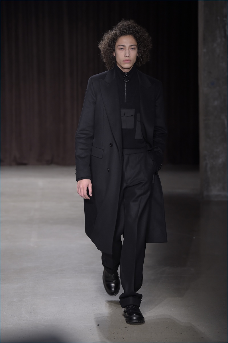 BOSS Hugo Boss Fall/Winter 2017 Men's Collection