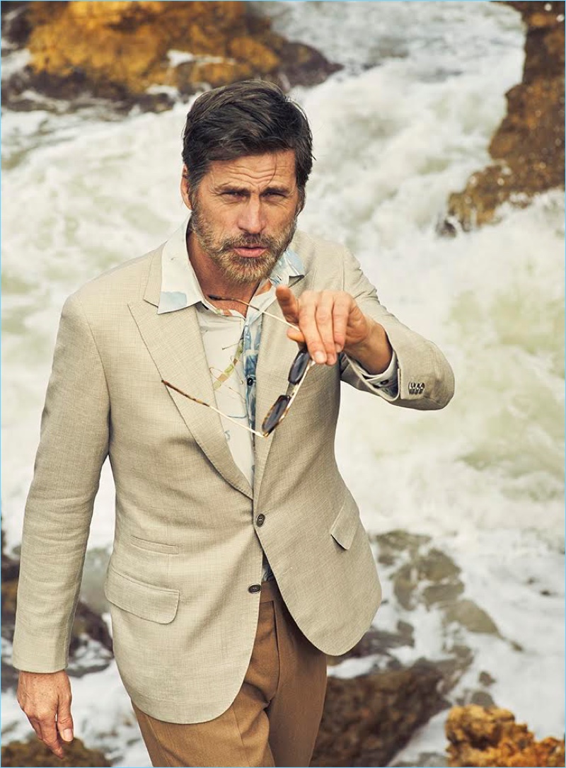 Mark Vanderloo Dons Elegant Styles for El País Semanal – The Fashionisto