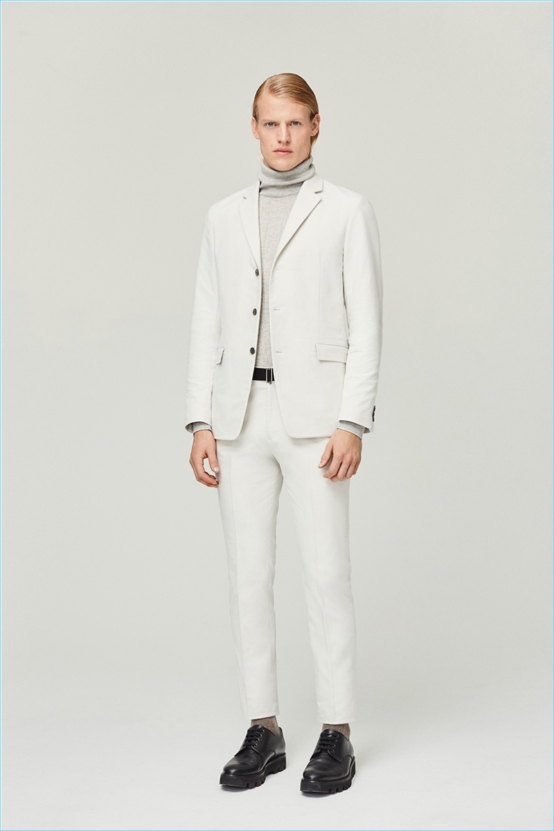 Theory Turns Out Uniform Fashions for Fall ’17 Collection – The Fashionisto