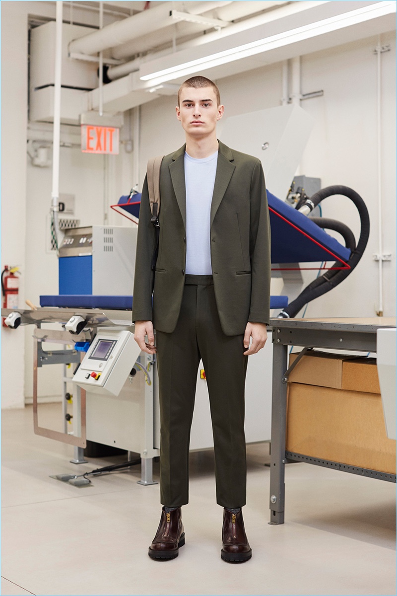 Theory Turns Out Uniform Fashions for Fall ’17 Collection – The Fashionisto