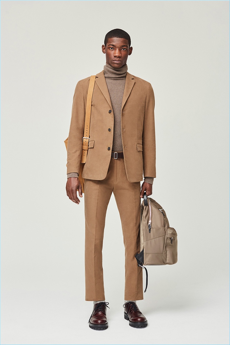 Theory Turns Out Uniform Fashions for Fall ’17 Collection – The Fashionisto