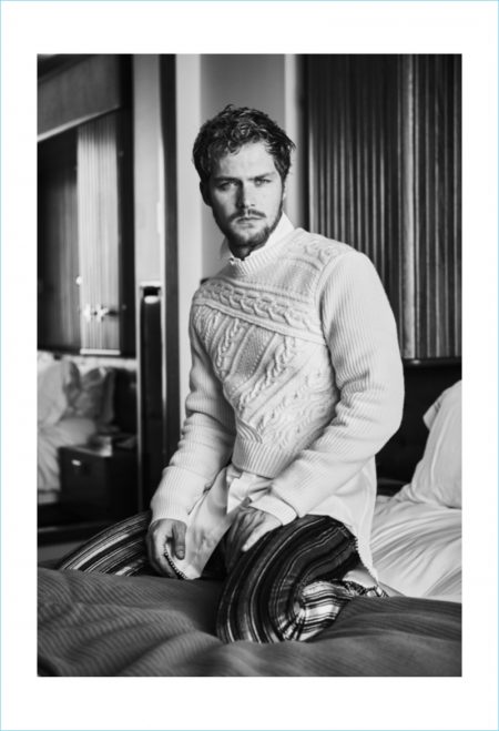 Finn Jones Poses for Interview, Dishes on ‘Iron Fist’ – The Fashionisto