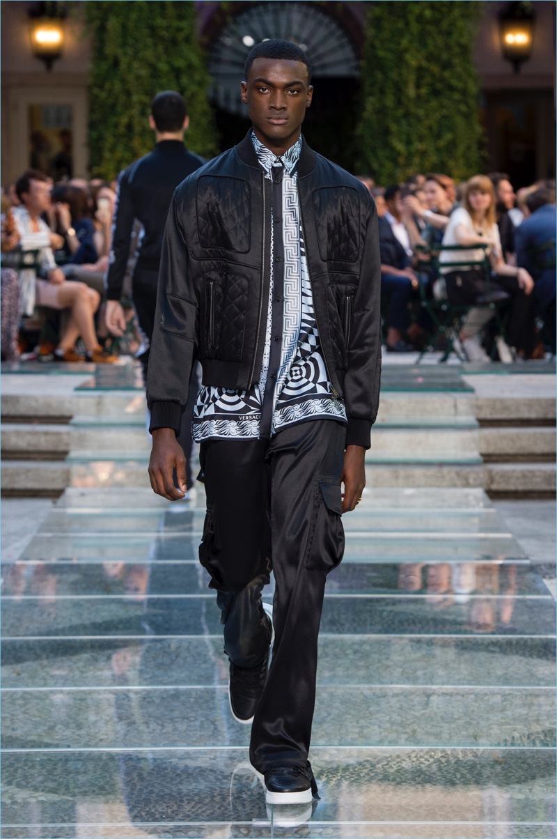 Versace Spring/Summer 2018 Men's Collection