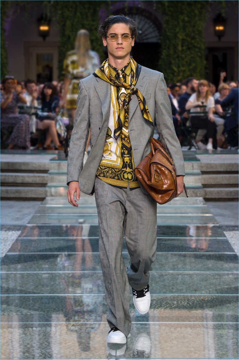 Versace Spring/Summer 2018 Men's Collection