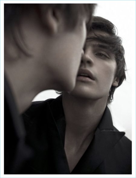 Puertas de Cristal: Matthew Terry Stars in PEPLVM Cover Shoot – Page 2 ...