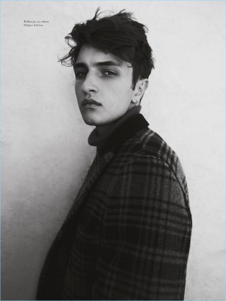 Anwar Hadid Heads Outdoors for L'Officiel Hommes NL Cover Shoot – The ...