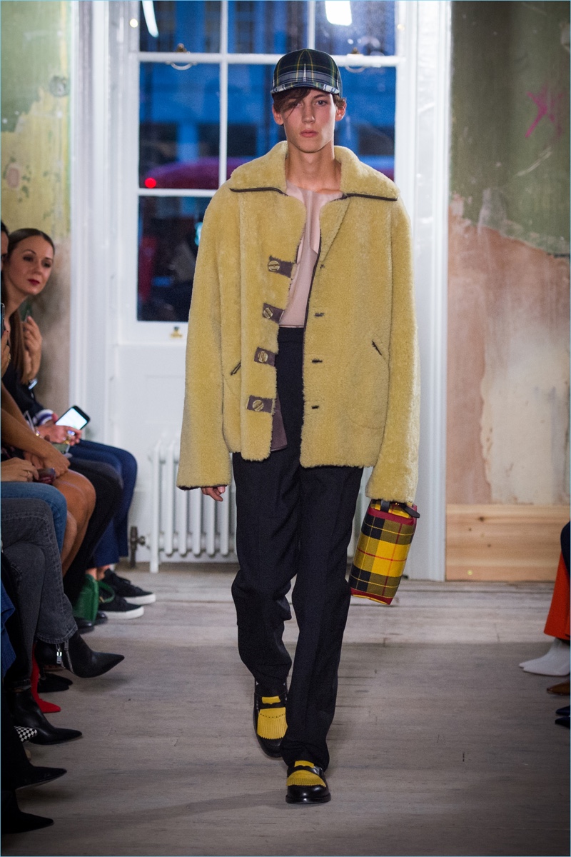 Burberry Fall/Winter 2017 Men's Collection