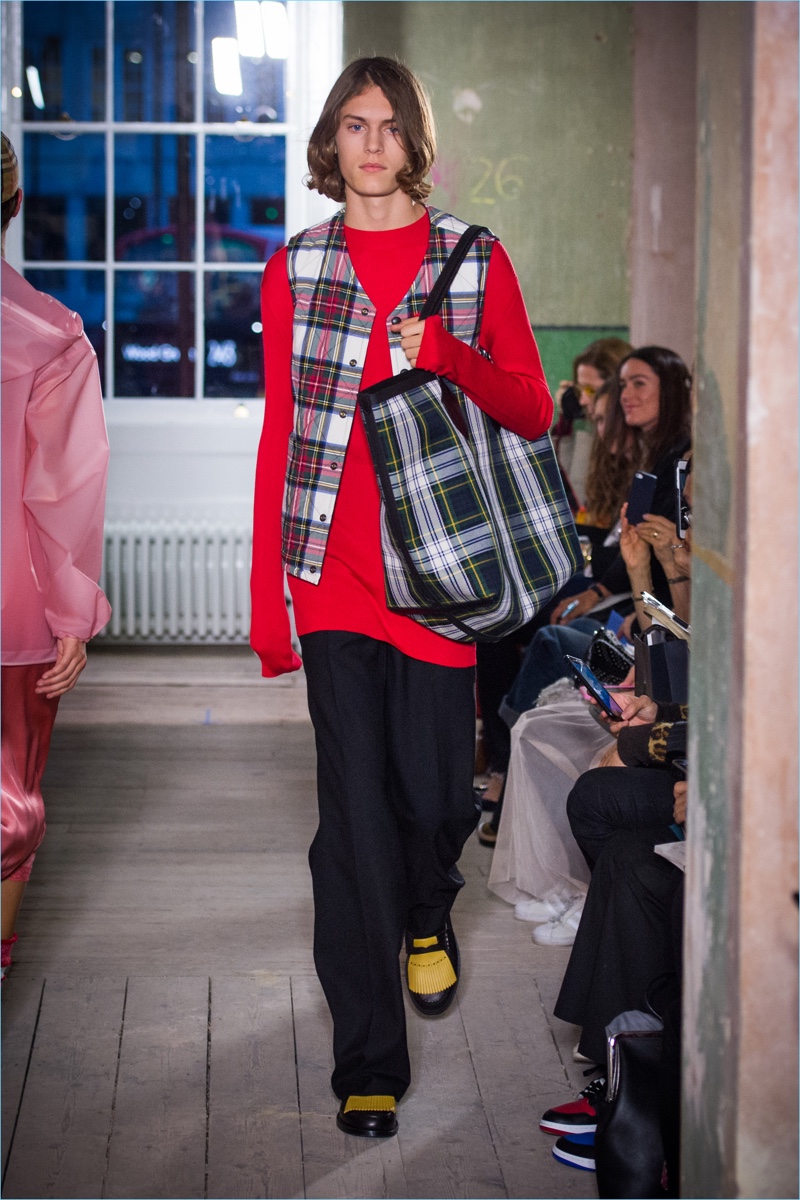 Burberry Fall/Winter 2017 Men's Collection