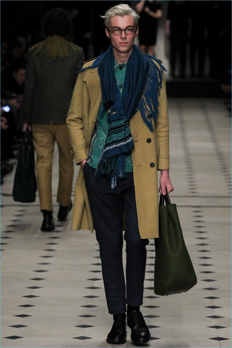 Christopher Bailey’s Contemporary Take on Burberry’s Iconic Trench Coat ...