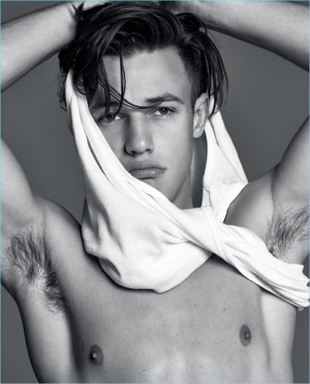 Cameron Dallas Covers Icon El País – The Fashionisto