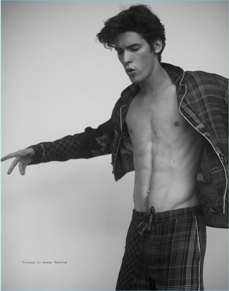 Pico Alexander Dons Fall Fashions for Visual Tales – The Fashionisto