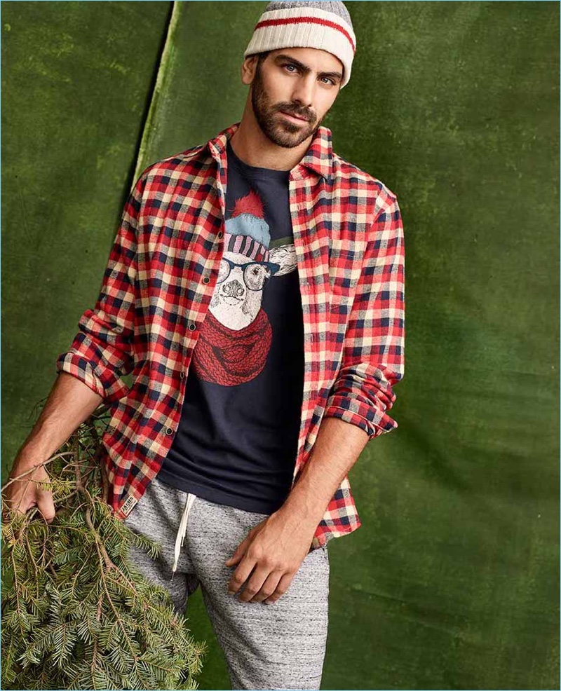 Nyle DiMarco | Simons | Holiday 2017 | Men's Catalog