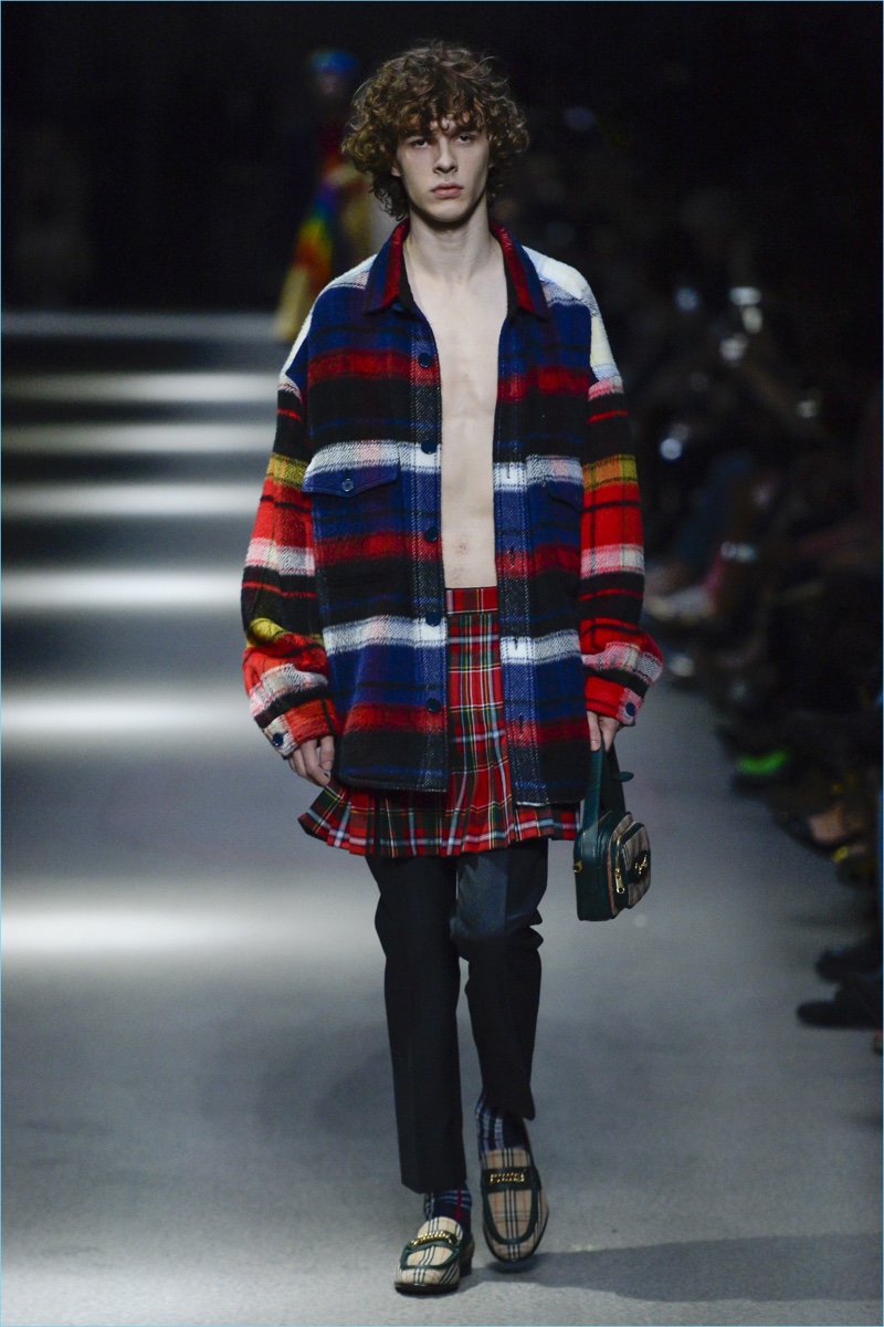 Burberry | Spring 2018 | Men's Collection | Runway