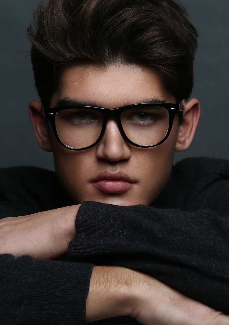 Linus Zeilfelder | Fashionisto Exclusive | 2018 | Raymond Wy