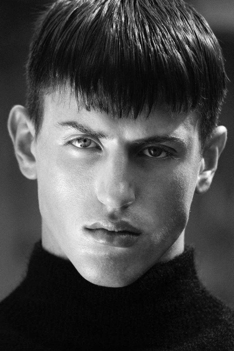 Deakin Bradley in ‘New Kid on the Block’ – The Fashionisto