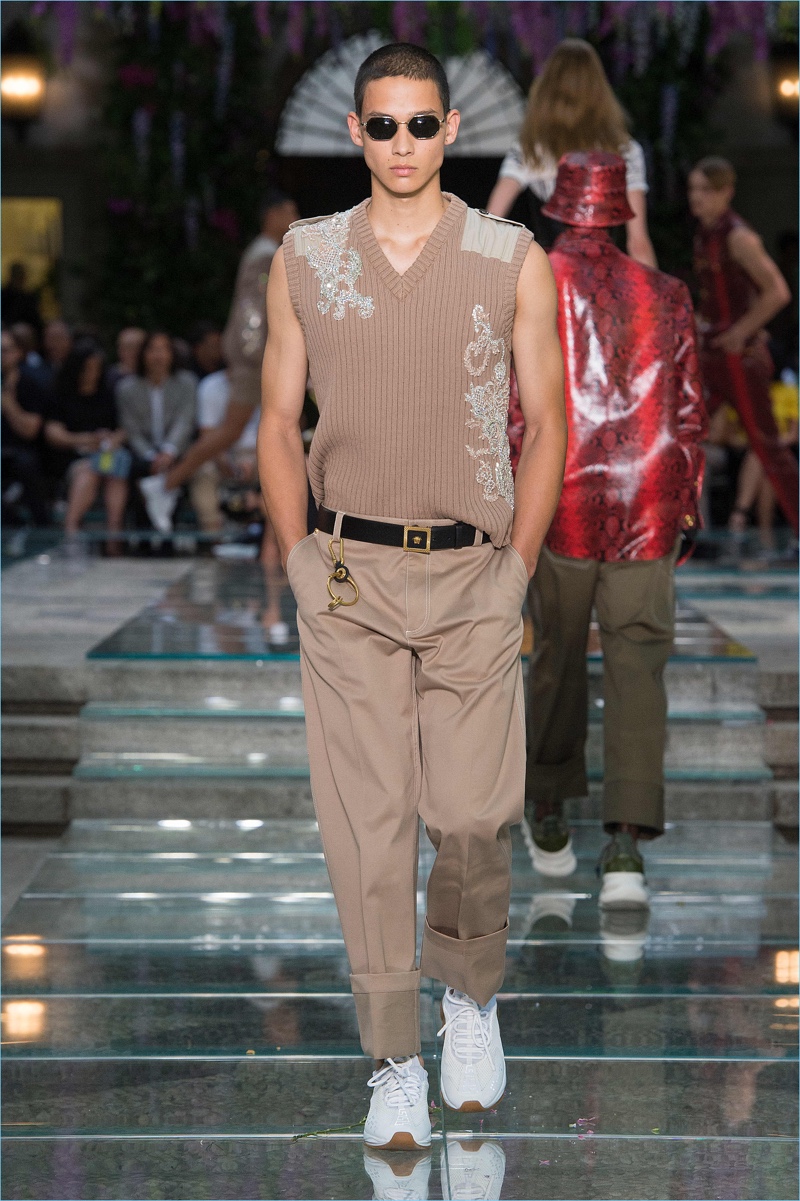 Versace | Spring 2019 | Men's Collection | Runway Show