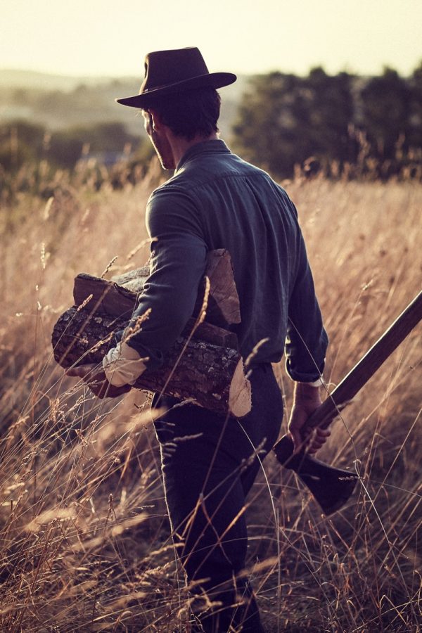 Alban Rassier in 'Country Roads' | Fashionisto Exclusive