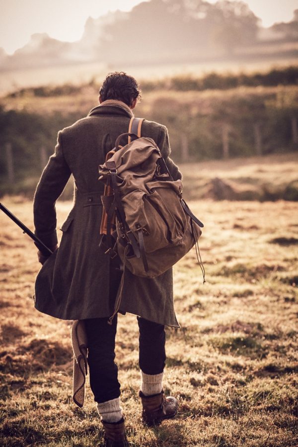 Alban Rassier in 'Country Roads' | Fashionisto Exclusive