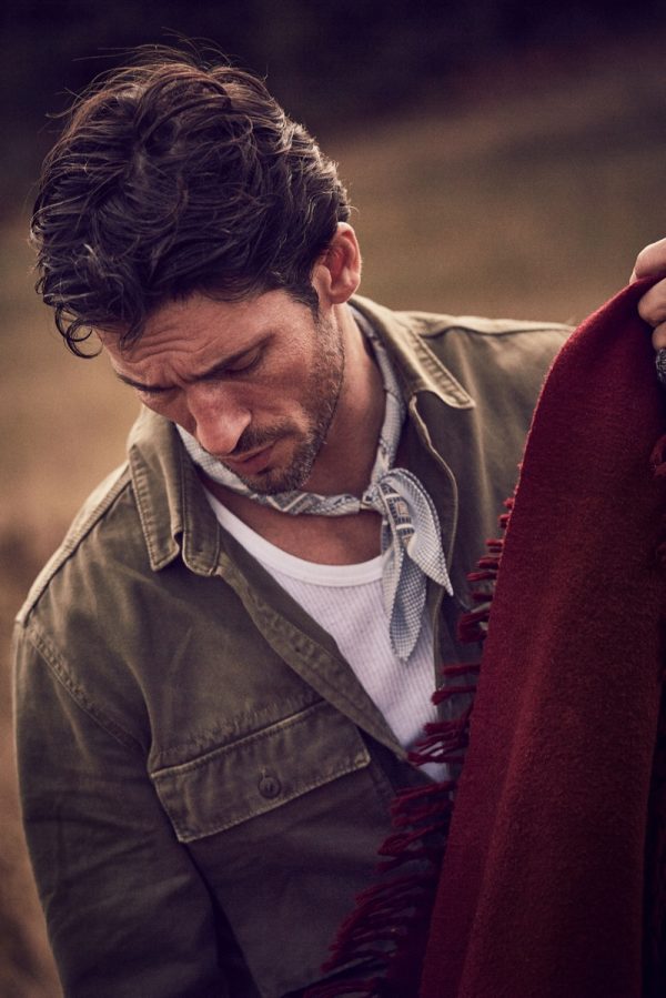 Alban Rassier in 'Country Roads' | Fashionisto Exclusive