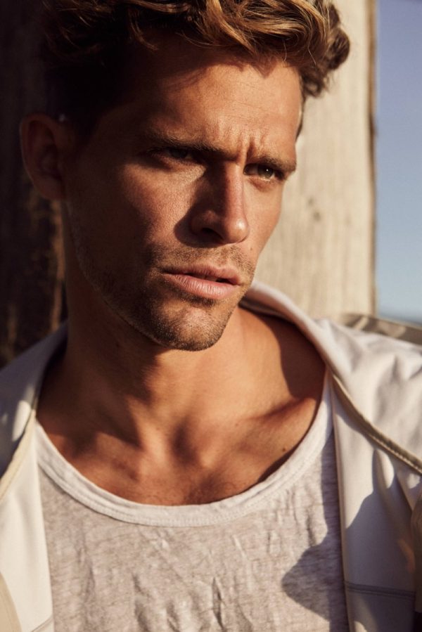 Fashionisto Exclusive: Broed Dillewaard in 'Neutral Awakening'