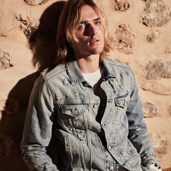 Replay Spring 2019 Campaign
