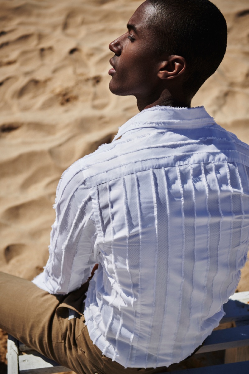 Fashionisto Exclusive: Claudio Monteiro in 'Coastline'