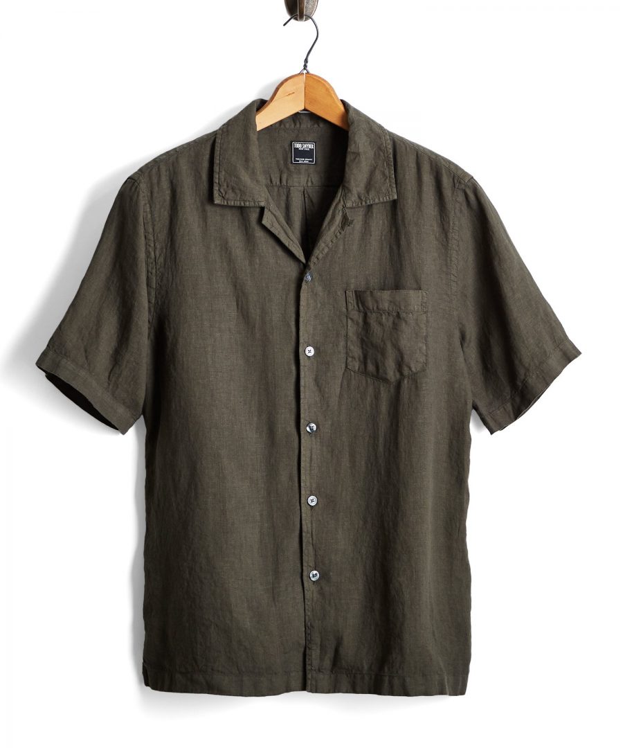 Short Sleeve Linen Camp Collar Shirt in Olive | The Fashionisto Short Sleeve Linen Camp Collar Shirt in Olive | The Fashionisto
