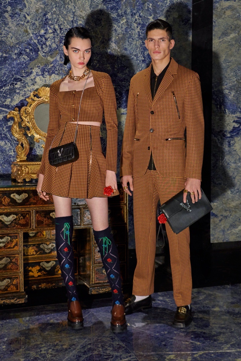 Versace Pre-Fall 2020 Collection Lookbook