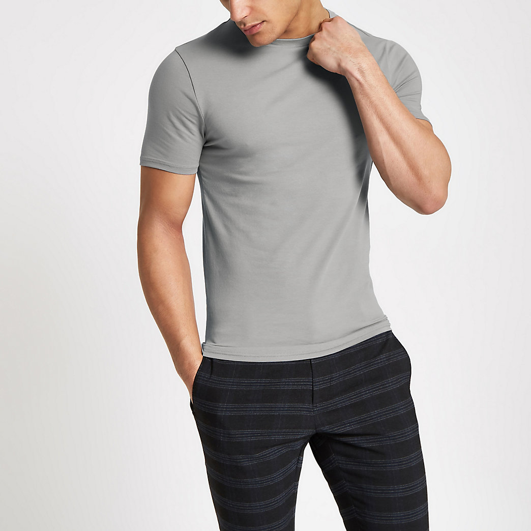 River Island Mens Grey muscle fit crew neck T-shirt | The Fashionisto
