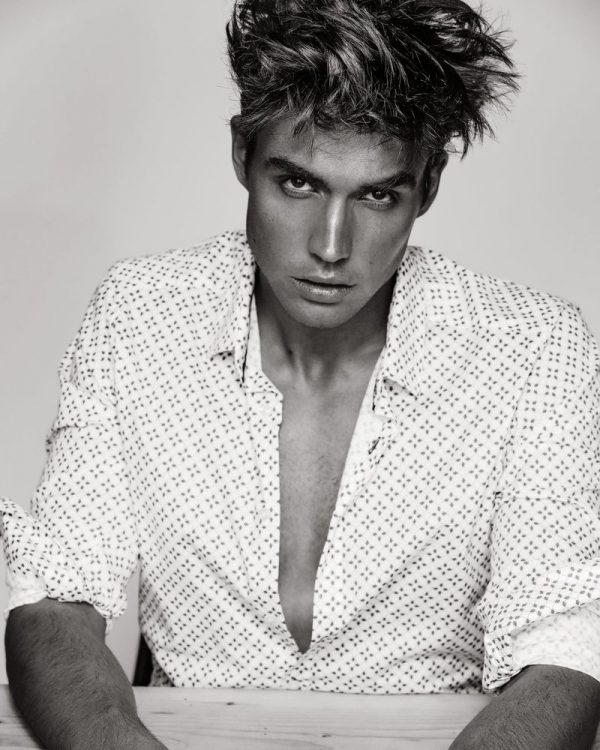 Nikolai Furniss 2020 L'Officiel Lithuania