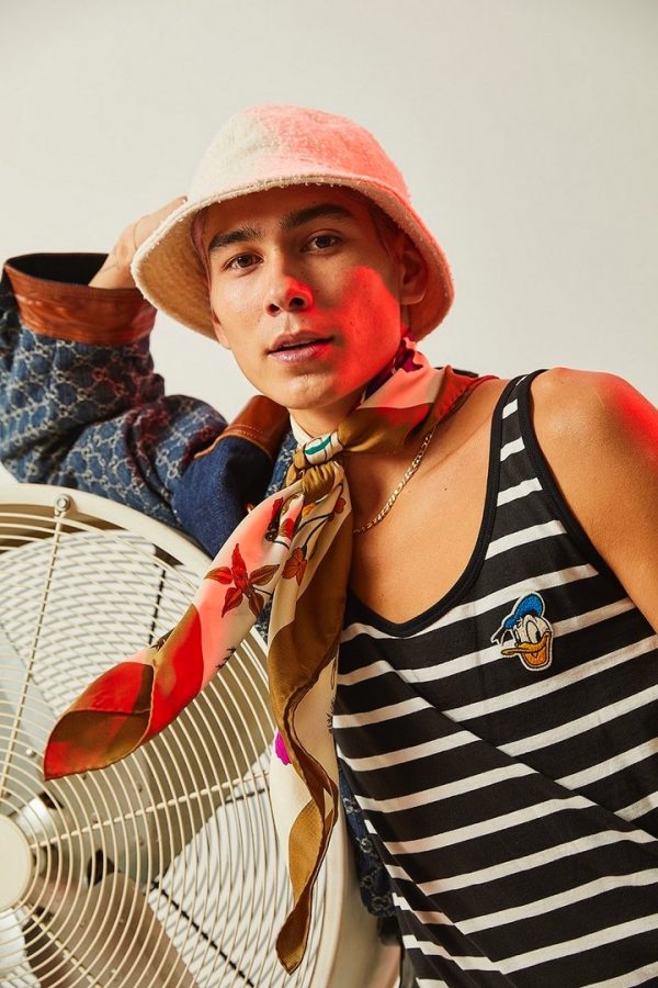 Evan Mock Takes a Walk on the Wild Side for Vogue Man Hong Kong – The ...