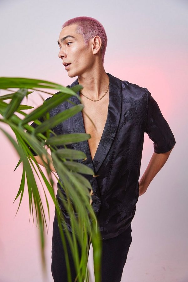Evan Mock Takes a Walk on the Wild Side for Vogue Man Hong Kong – The ...