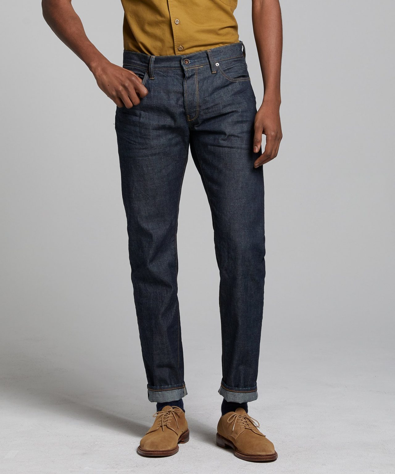 Slim Fit Lightweight Japanese Selvedge Jean in Indigo | The Fashionisto