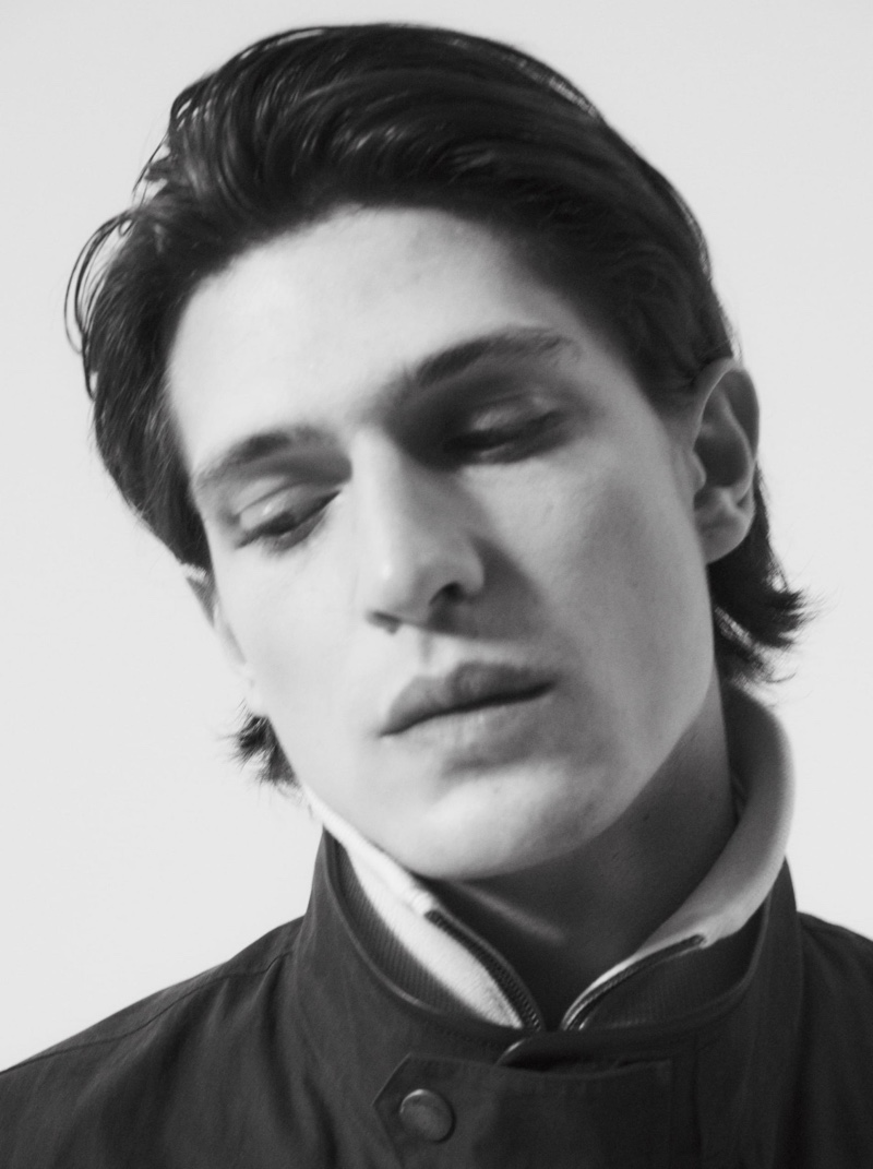 Massimo Dutti Model Edoardo Sebastianelli 2022 Editorial