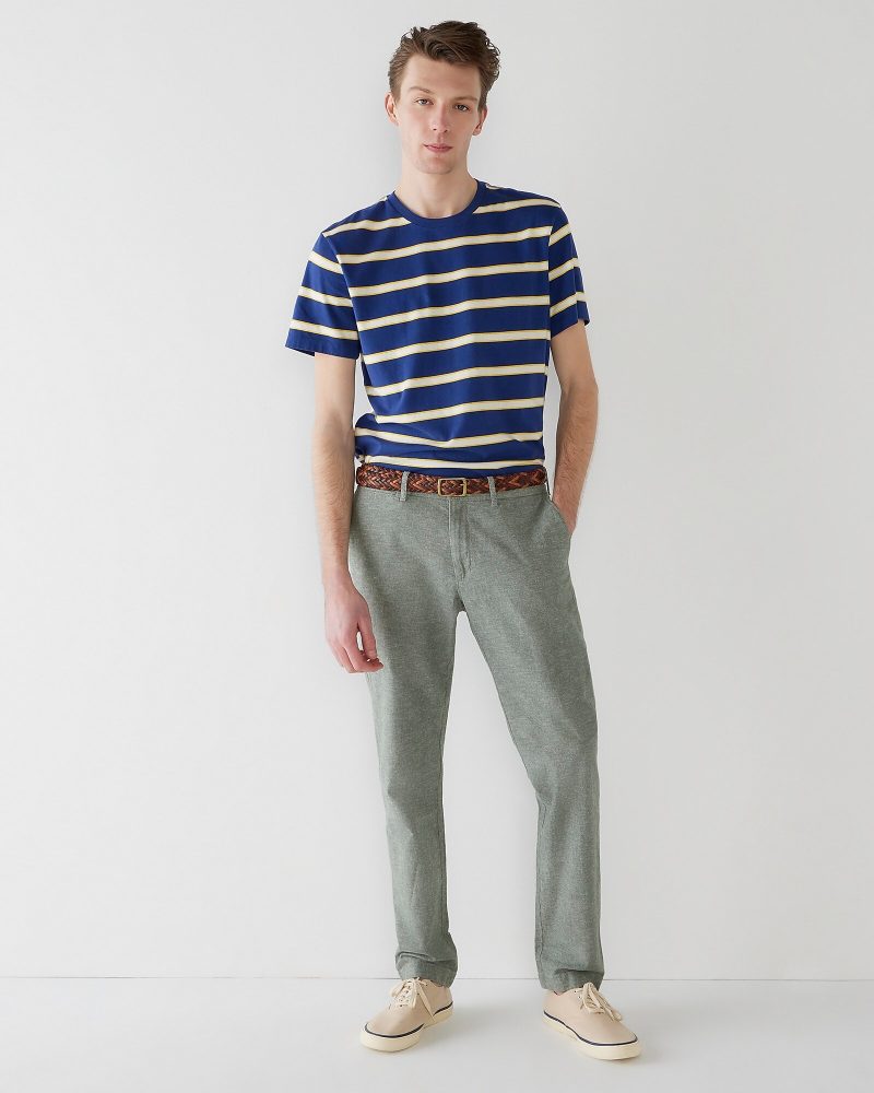 Chino Pants for Men: Style Tips & Outfit Ideas