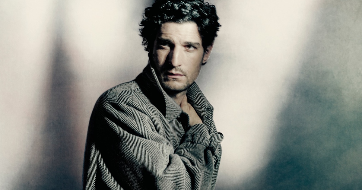 Louis Garrel is Elegant for Giorgio Armani Fall 2023 Ad