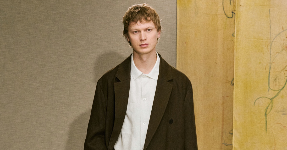 Massimo Dutti’s Limited Edition Spring 2025 is Tailored Ease